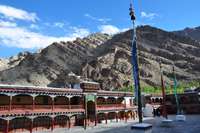 Kaza Weather: All Months Temperature Guide