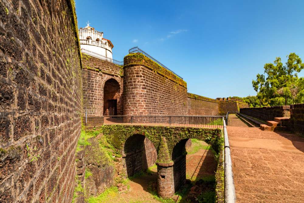 16 Ancient Forts in Goa - Forts in North and South Goa 2026